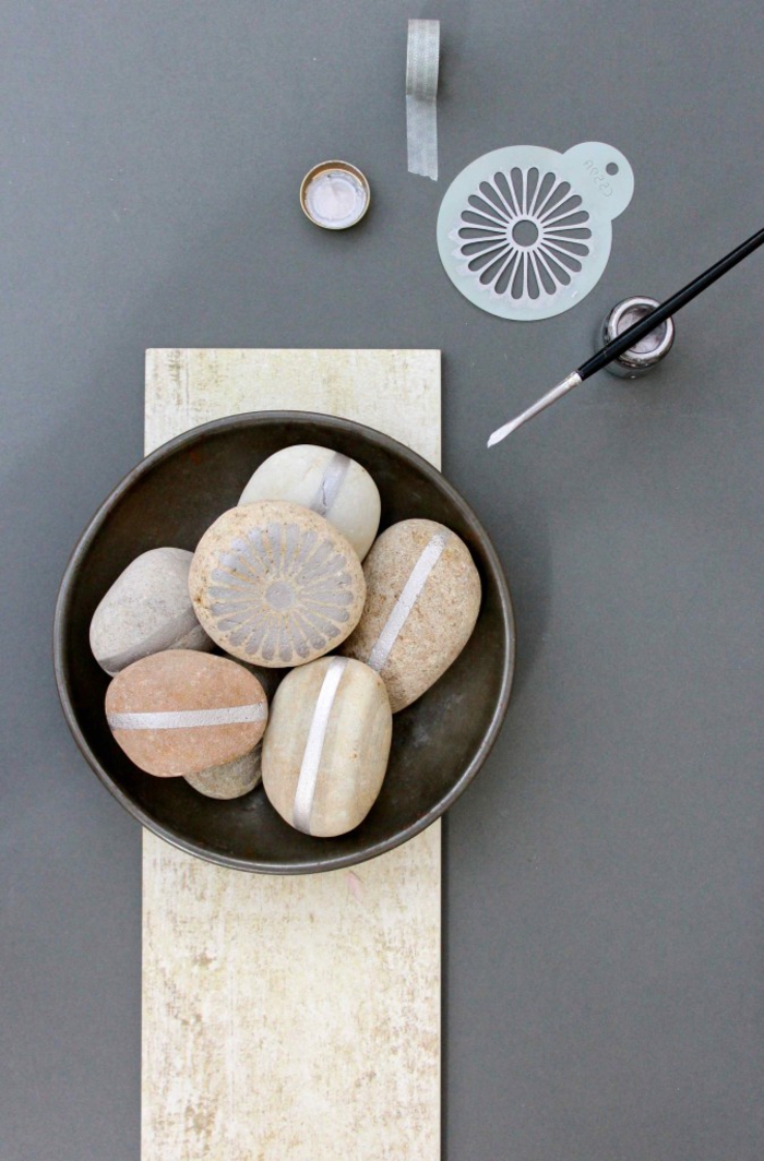 The art of pebble painting in 60 photos and tutorials - a creative ...