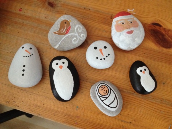 Christmas painting on stones and pebbles: 125 ideas for creativity with ...