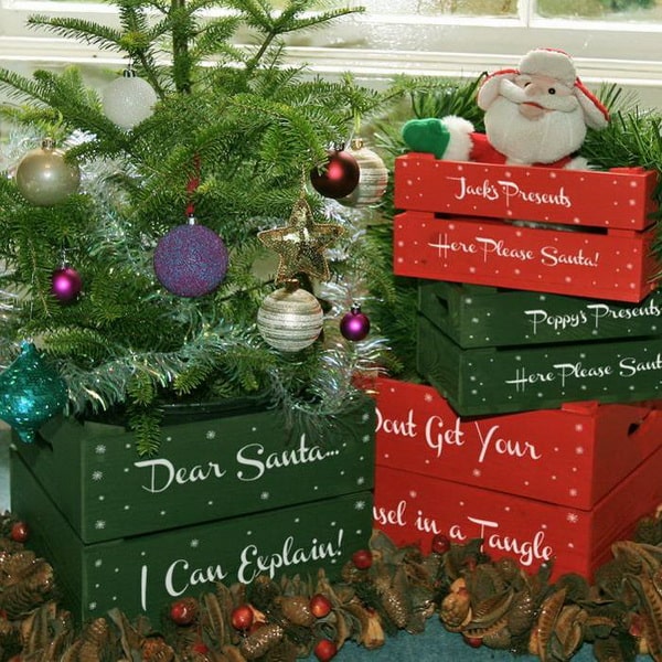Adorable DIY Christmas decoration with wooden boxes | My desired home