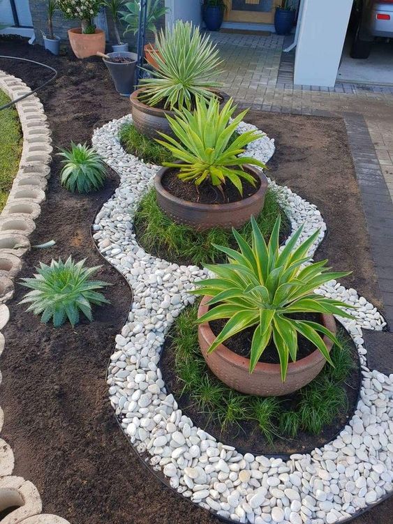 30 Wonderful DIY ideas with stone flower beds | My desired home