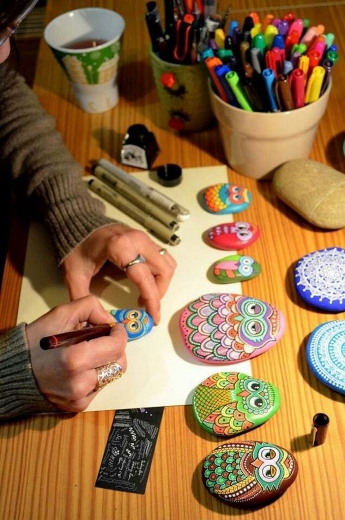 Beautiful decorations with painted stones | My desired home