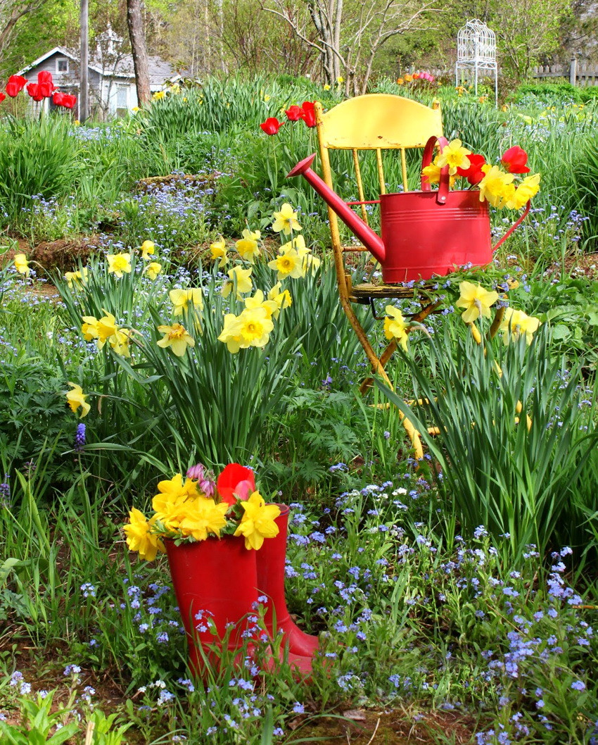 Cozy-spring mood in the garden - amazing ideas | My desired home