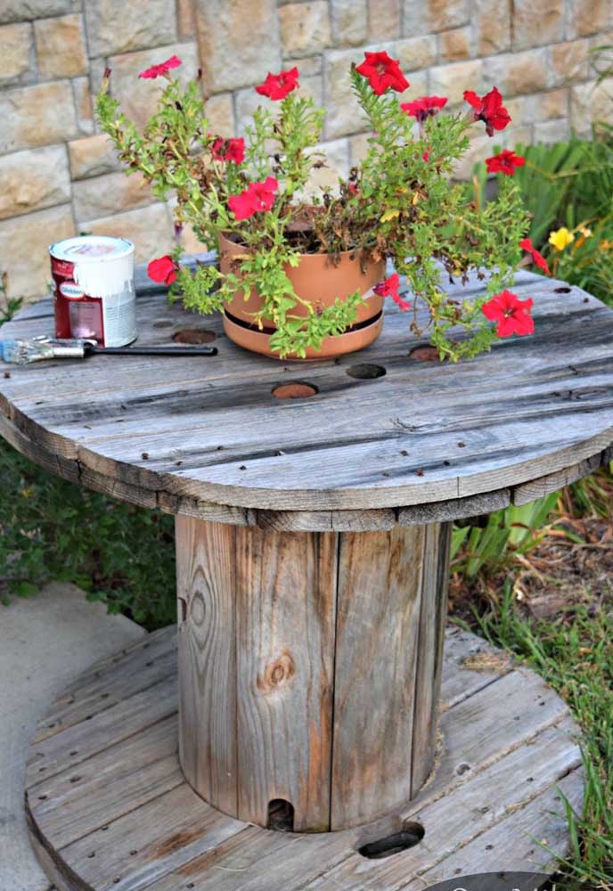 52 DIY tables from old cable reels - exciting models and inspiration ...