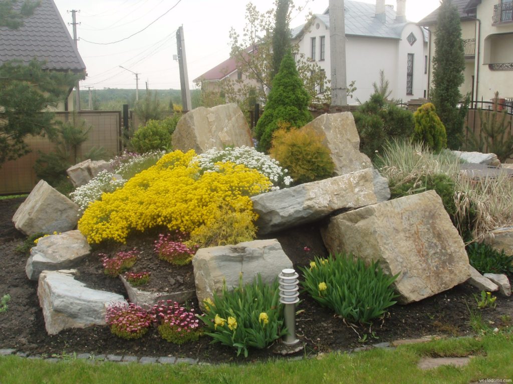 50 DIY Stone flower beds and rock gardens that will boost your garden ...