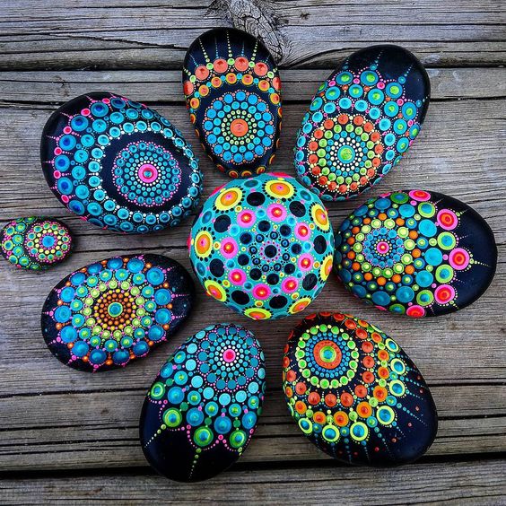 Wonderful DIY decoration ideas with painted pebbles | My desired home