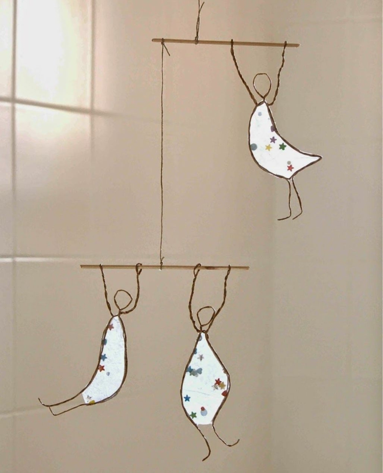 Craft figures with paper and wire for any decoration occasion with this ...