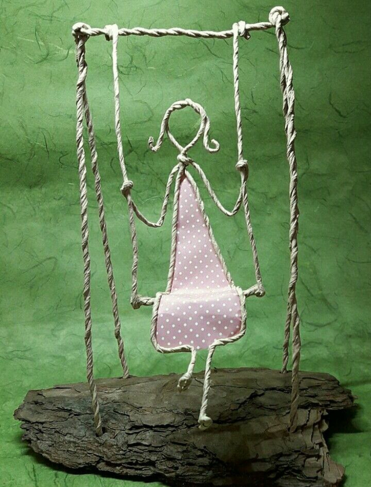 Craft figures with paper and wire for any decoration occasion with this ...