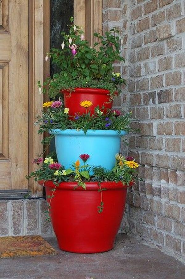 DIY Flower towers, a pleasant surprise in the yard and garden of your ...