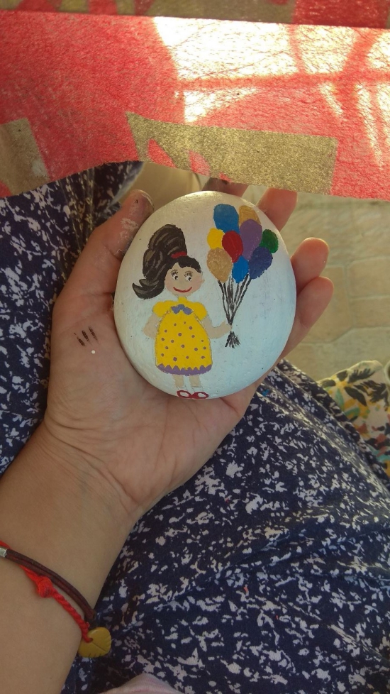 DIY stone painting - can reduce stress and decorate your home and ...