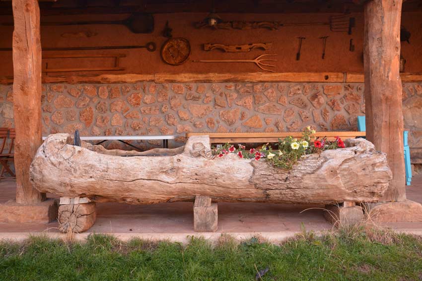 27 Fantastic DIY ideas to transform a tree trunk into a beautiful ...