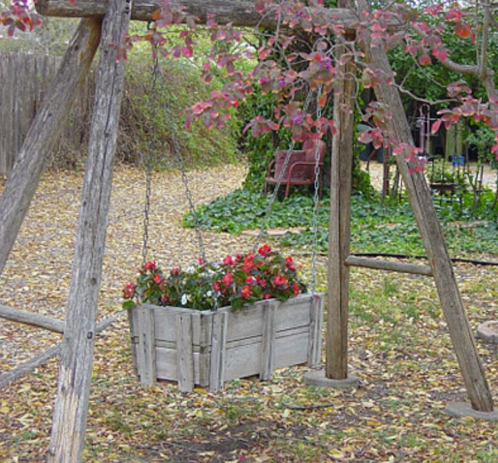 40+ Special DIY Pots - flower boxes for your garden | My desired home