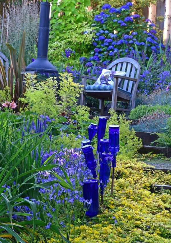 Enjoyable garden decorating ideas in shades of blue | My desired home
