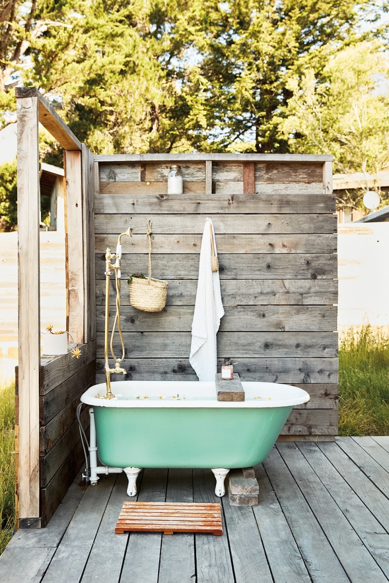 Summer farmhouse outdoor shower - 33 great ideas that will excite you ...