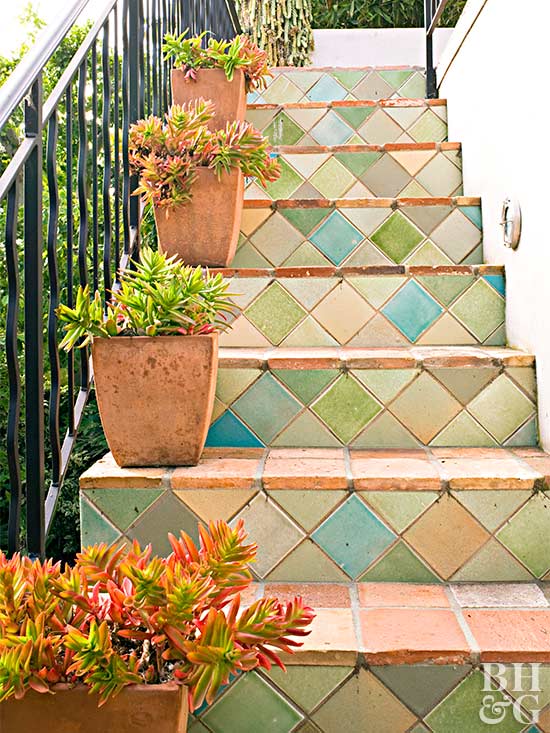 Decorate the outside stairs with flower pots - 32 fresh farmhouse ...