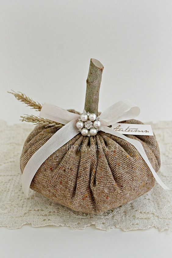 20+ Beautiful autumn DIY ideas with burlap for your home | My desired home