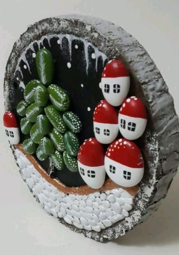 Stone painting for Christmas - artistic DIY ideas and tips for a ...