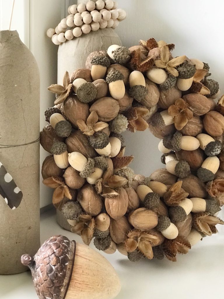 Wonderful DIY decoration and crafts with nuts for Christmas | My ...
