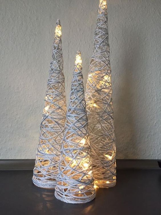 DIY Christmas trees made of threads or string - a beautiful decoration ...