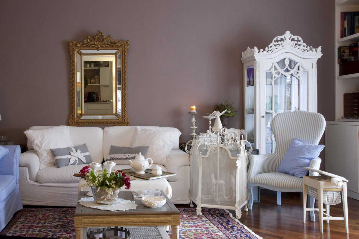 Farmhouse living room in the style of Provence: 20 decorative ideas and ...