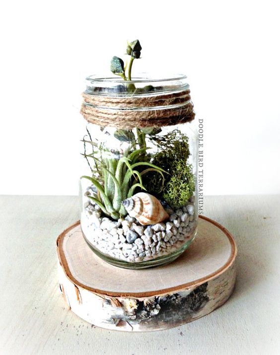 25 Amazing DIY spring ideas with glass jars and vases | My desired home