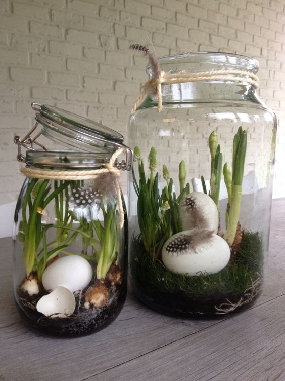 Beautiful spring decorations for your home with glass jars and vases ...