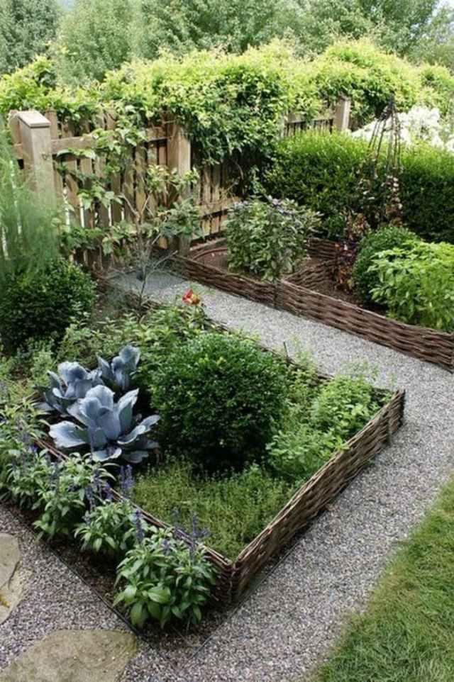 44 Beautiful DIY Woven Wattle inspirations for garden decorations ...