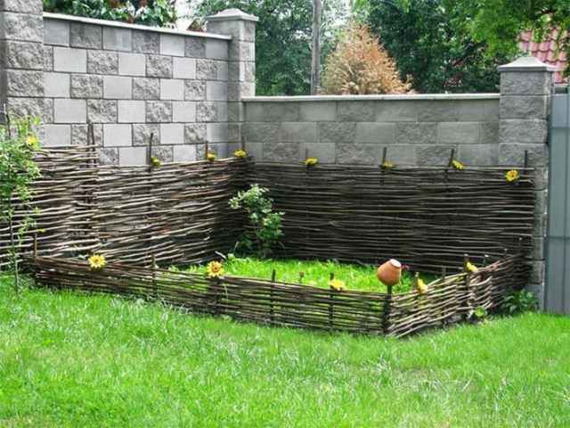 44 Beautiful DIY Woven Wattle inspirations for garden decorations ...