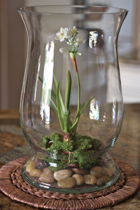 28 Wonderful DIY spring decoration ideas with glass vases | My desired home