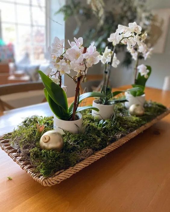 20 Great ideas on how to use an ordinary tray to create central spring ...