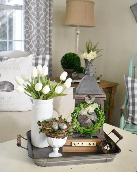 20 Great ideas on how to use an ordinary tray to create central spring ...