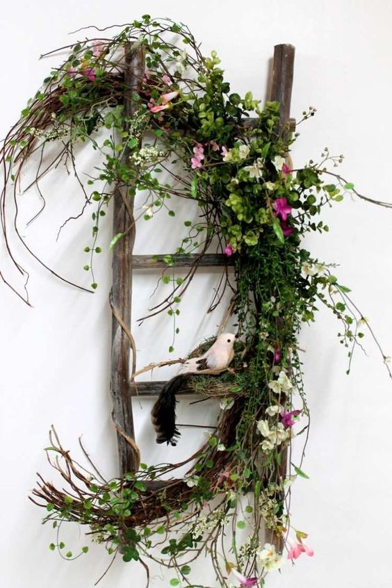 22 Amazing spring decoration ideas with an old ladder | My desired home