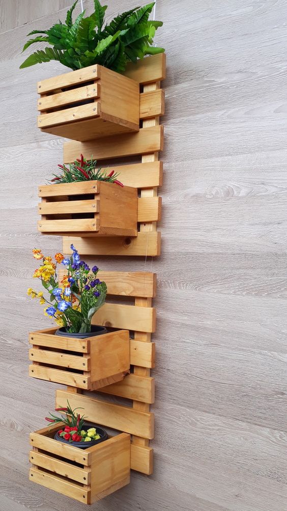 20 inspirations for DIY wooden wall pots that will take up almost no ...