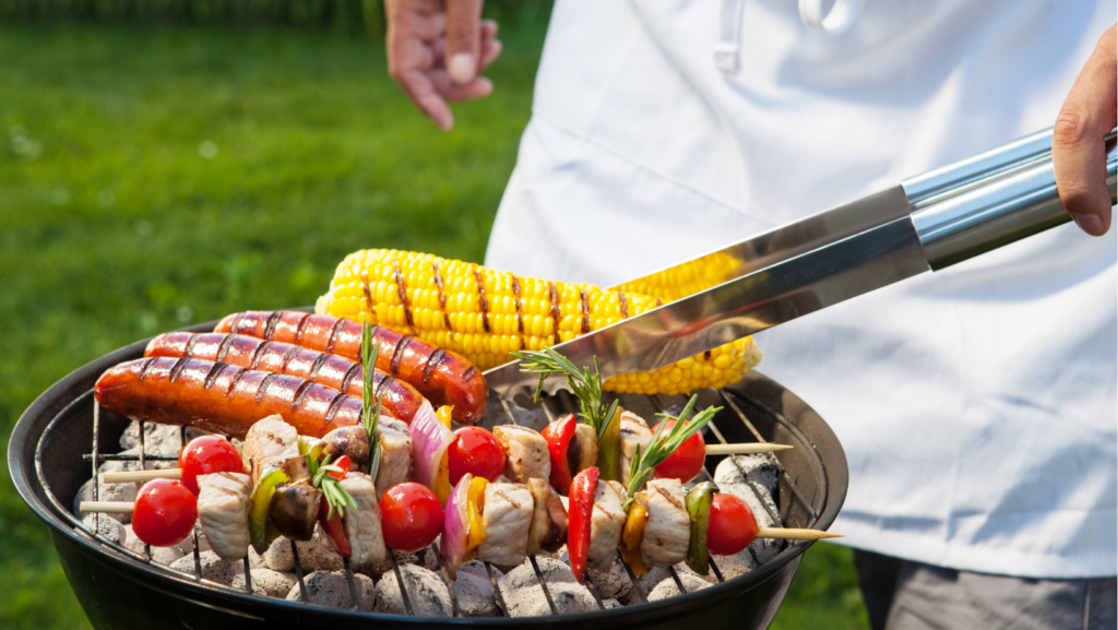 How to Decorate Your Backyard for a Summer Barbecue - 22 Amazing ideas ...