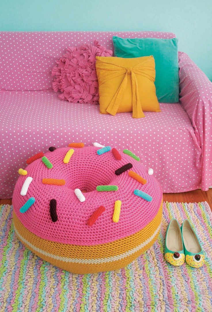 Fun decoration with Cushions: 35 beautiful and creative ideas to ...
