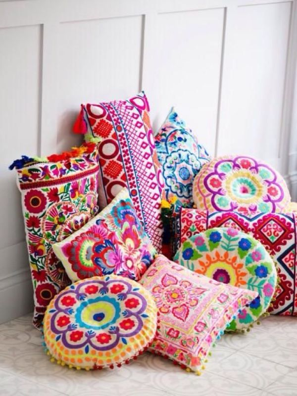 Fun decoration with Cushions: 35 beautiful and creative ideas to ...
