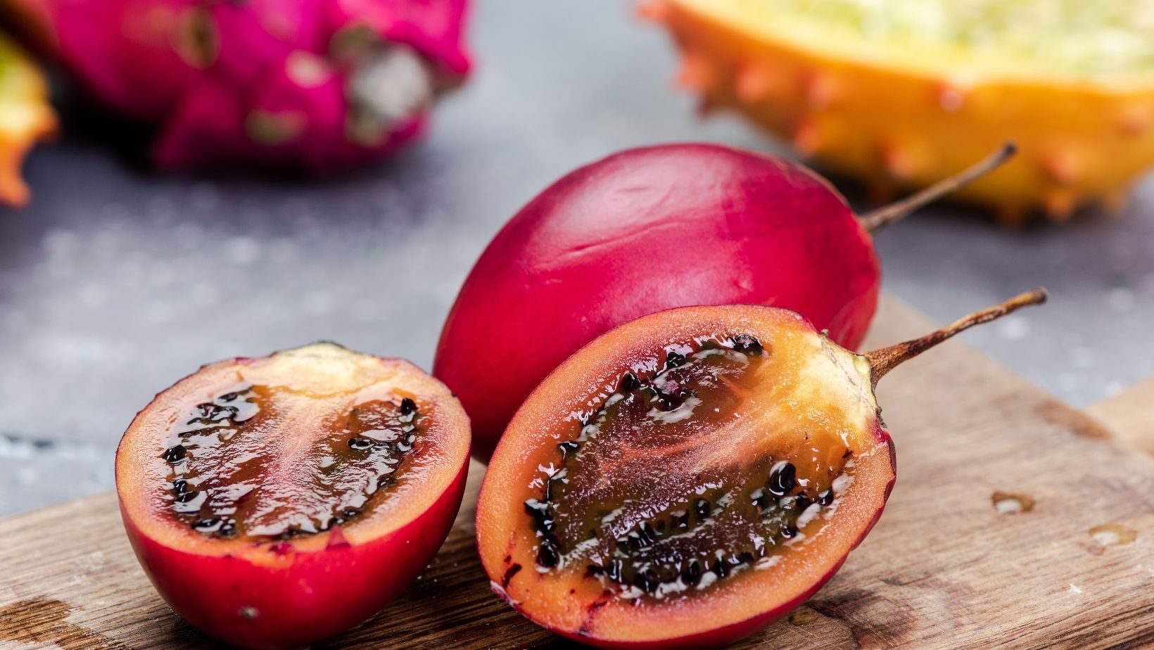 Tamarillo, the exotic tomato tree in your pot and garden | My desired home