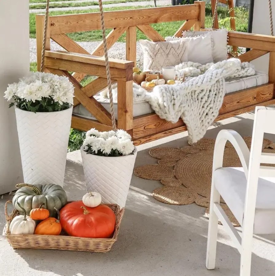 20 ideas for atmospheric autumn decorations on the terrace | My desired ...