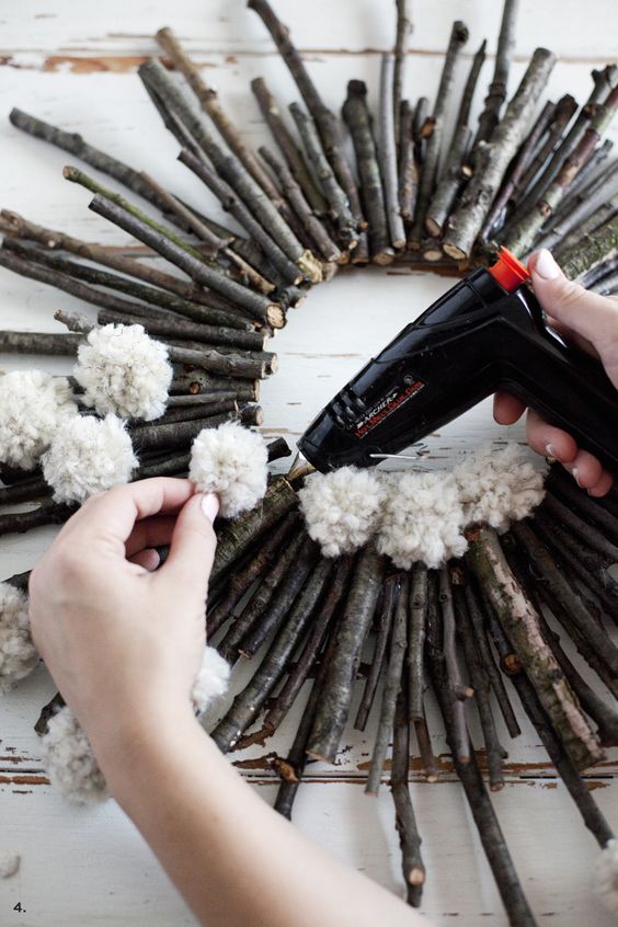 How to create beautiful natural DIY decorations for autumn and winter ...
