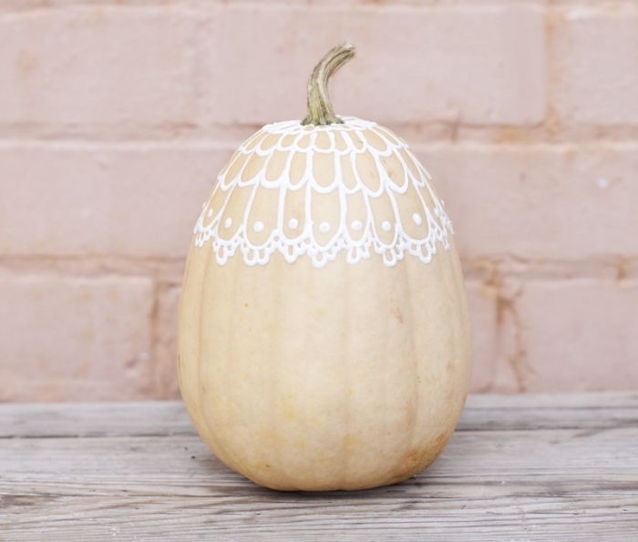 52 Amazing DIY pumpkin projects to make a fall or Halloween decoration ...