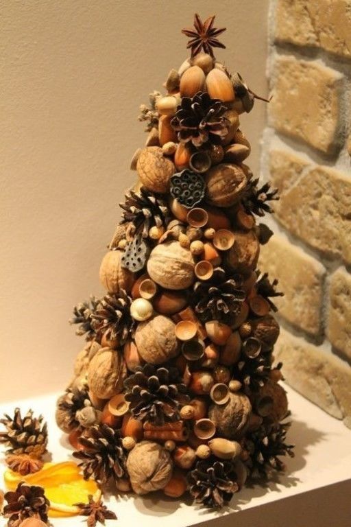 Beautiful DIY decorations for winter and Christmas with walnut shells ...