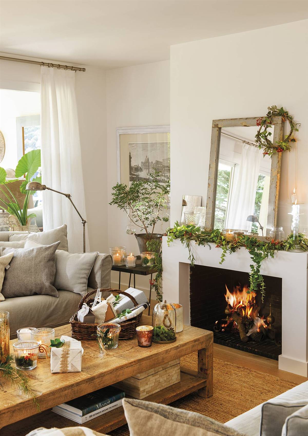 50 Houses decorated for Christmas full of festive magic | My desired home