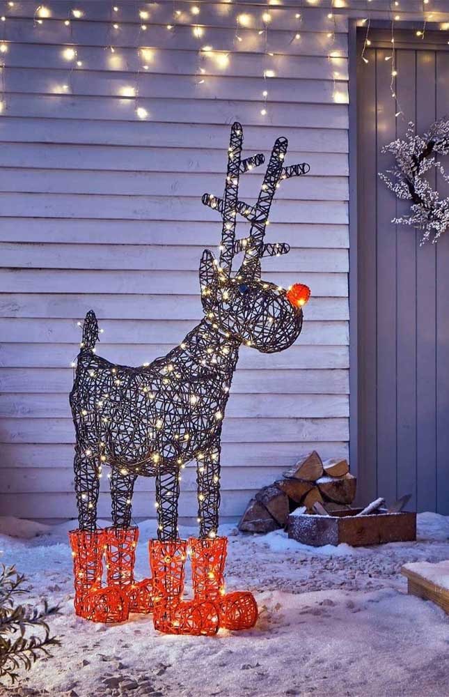 52 New great garden decorating ideas for Christmas that will boost the ...