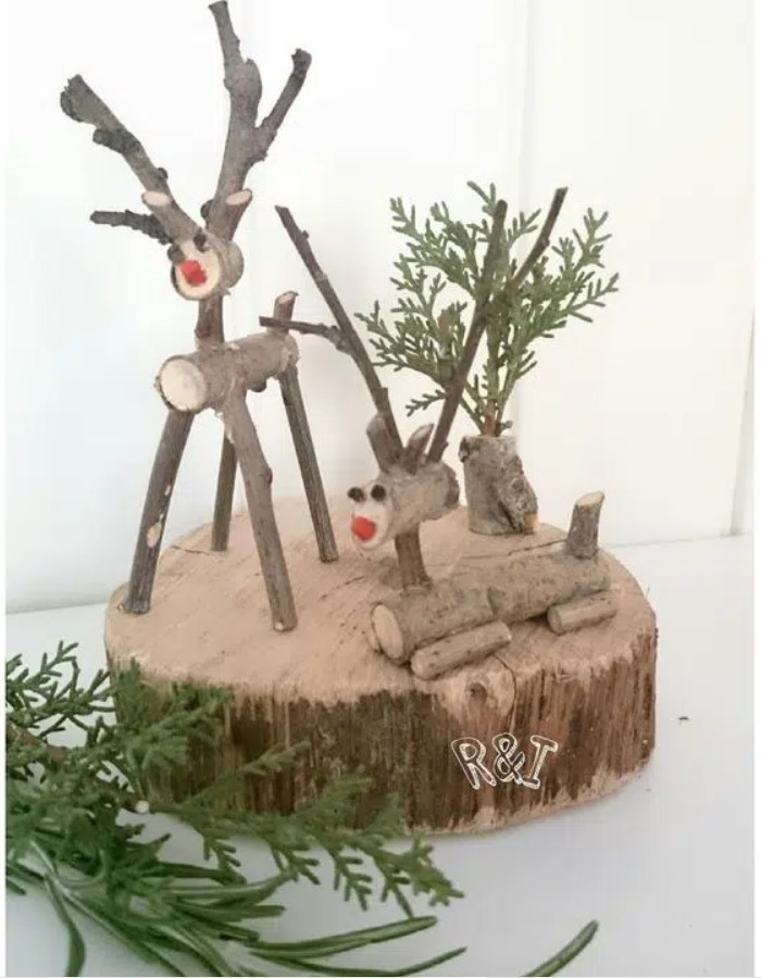 Decorate Your Home For Christmas With A Wooden DIY Reindeer: 20 Great ...