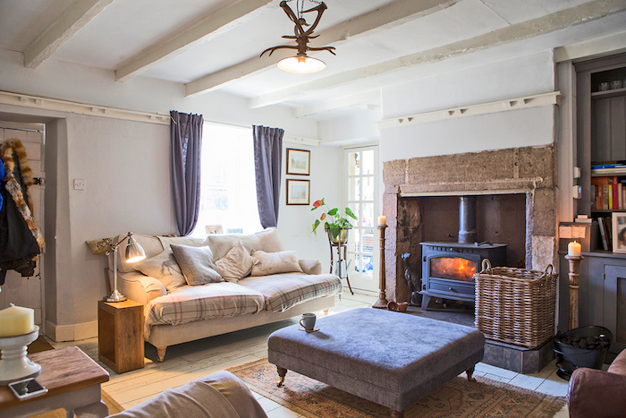 How to create a warm winter interior with cocooning decoration | My ...