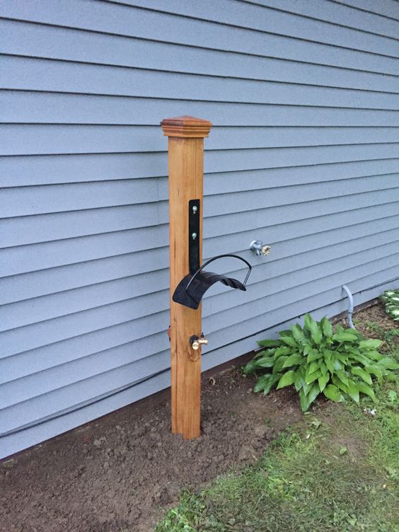 Faucet in the yard and garden: hide the imperfections and turn them ...