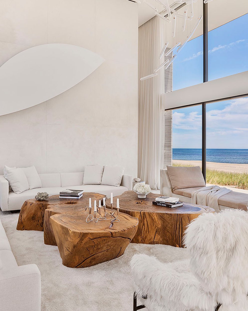 34 images with tables made of tree trunk for a rustic decor | My ...