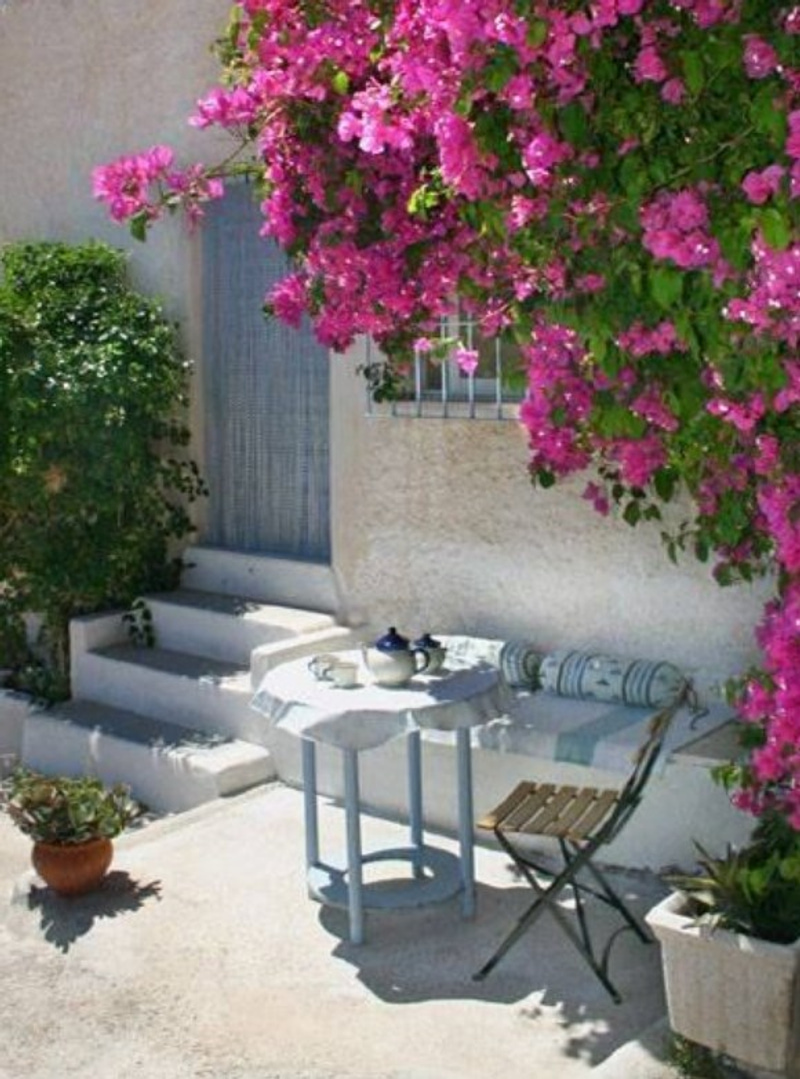 Greek garden and yard: 42 wonderful inspirational ideas to create a ...