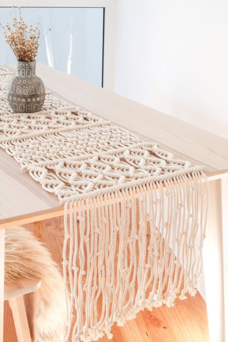Decorate in a modern way with macrame table runners | My desired home