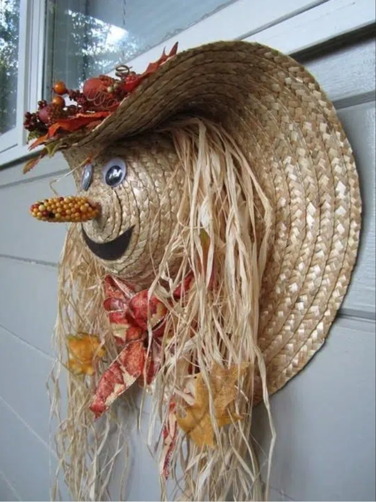 Beautiful autumn decoration with straw hats - 22 great ideas for ...