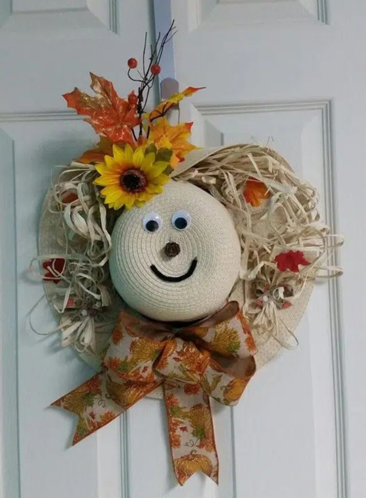 Beautiful autumn decoration with straw hats - 22 great ideas for ...